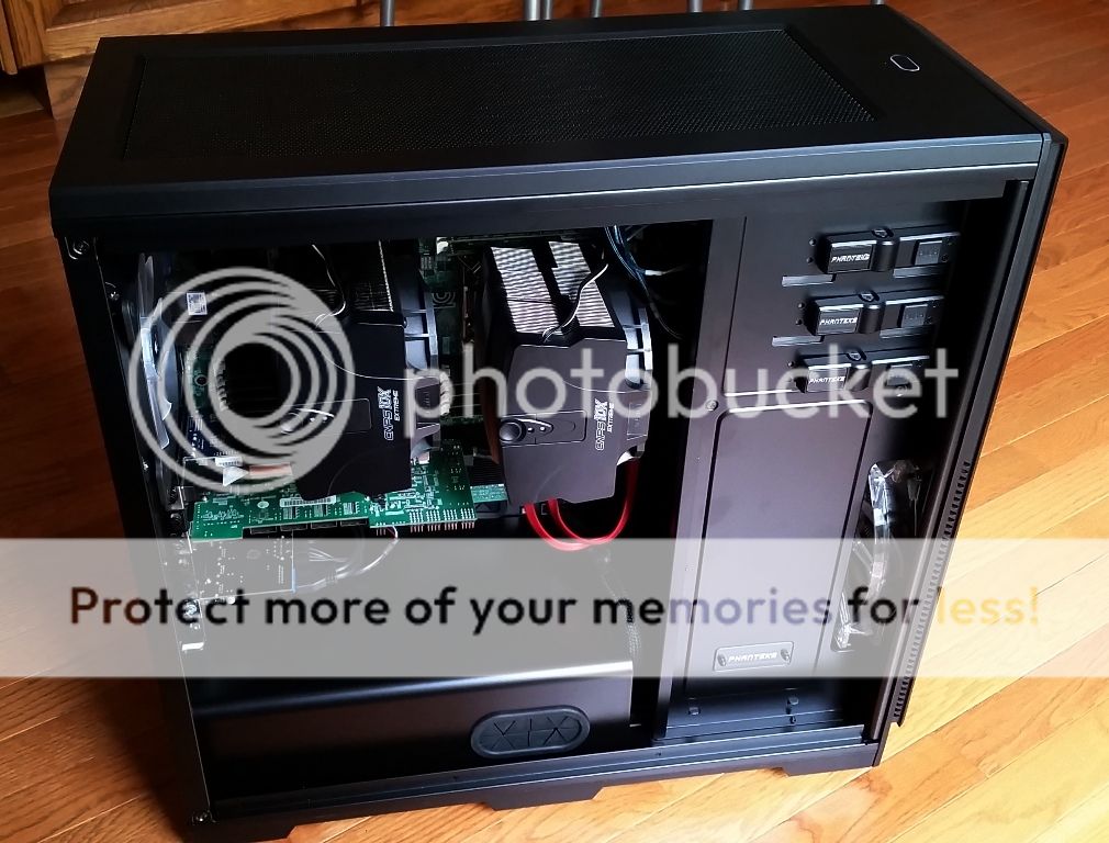 Phanteks Phentoo Tower case for SSI EEB motherboards | ServeTheHome Forums