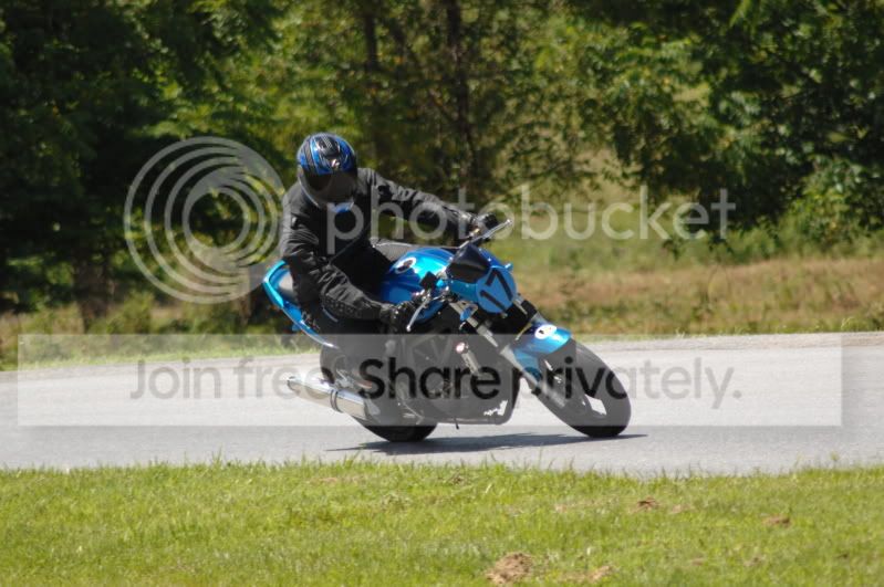 please critique my riding position | Suzuki SV650 Riders Forum