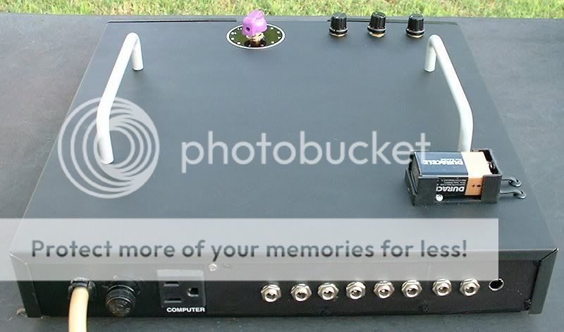 I *finally* finished that darned stomp box power supply - DIY (Do It ...