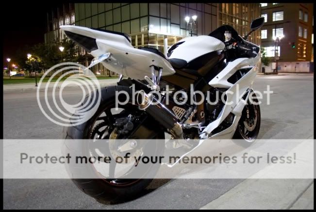 07' Fresh paint, Frost white R6 Content. | Yamaha R6 Forum: YZF-R6 Forums