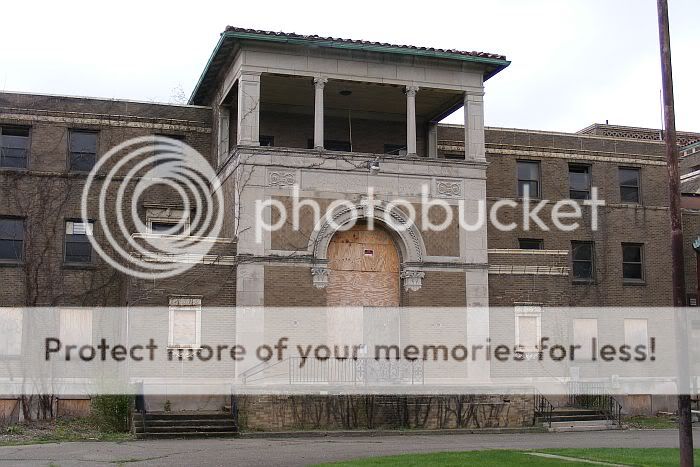 Molly Stark Hospital - City Photos - Ohio - UrbanOhio.com